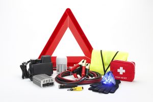 Car emergency kit: 9 items smart drivers keep in theirs